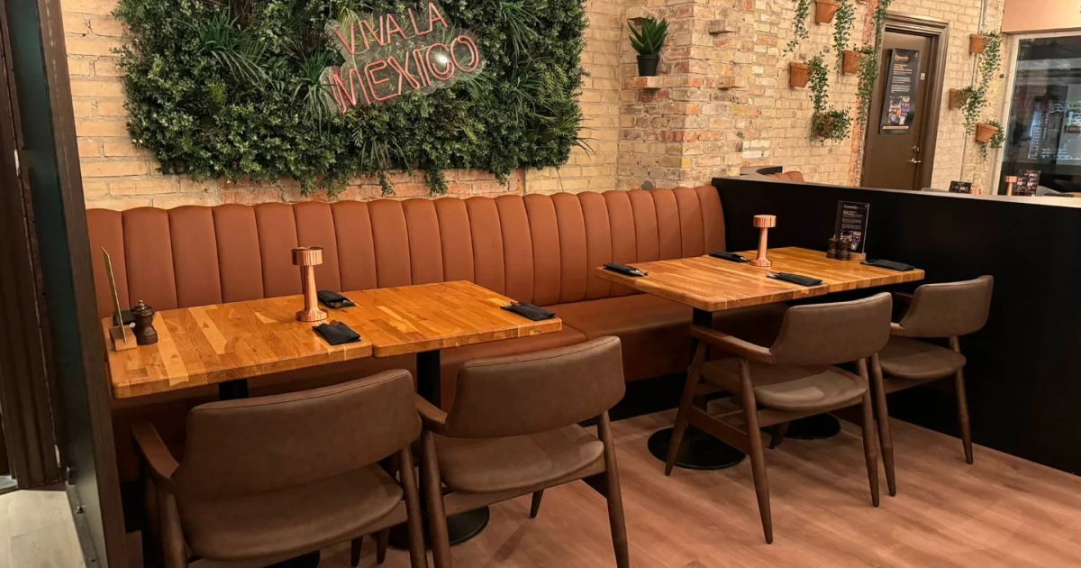 What to Consider When Choosing Fabric for Modular Sofas in Restaurants ...